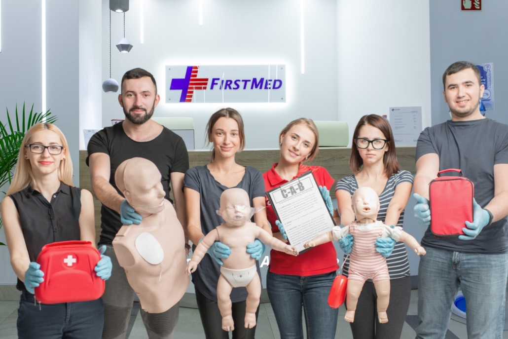 Pediatric and Adult First Aid Course – FirstMed Webshop